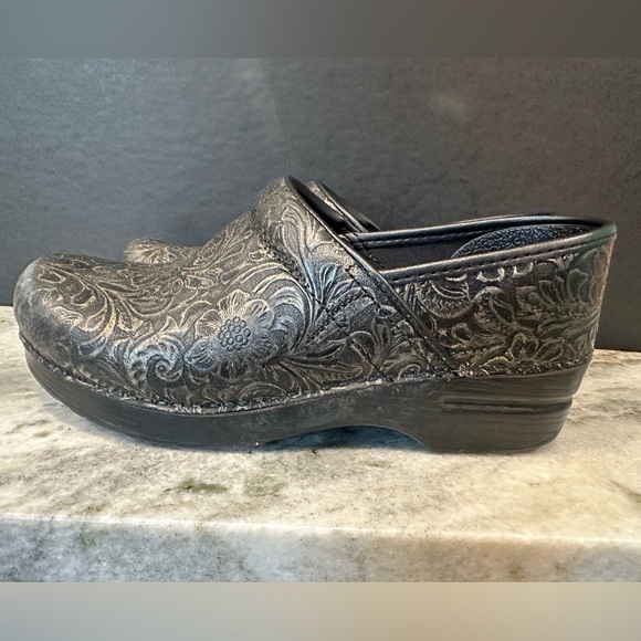 Dansko | Shoes | Dansko Clogs Black Gold Bronze Professional Tooled ...